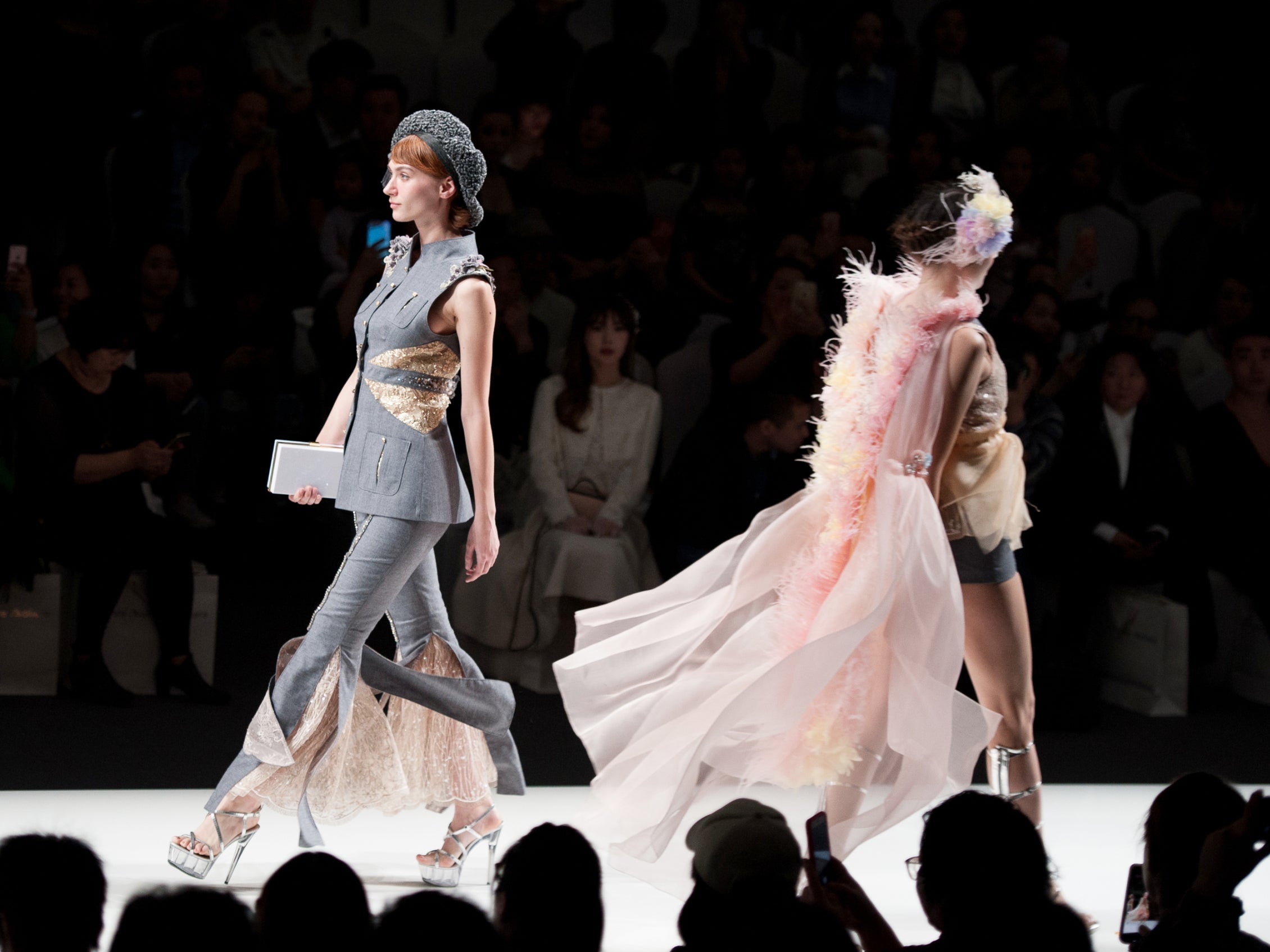 ¿Qué es la Alta Costura? – Chio Lecca Fashion School